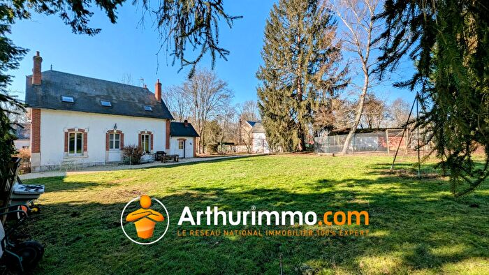 Maison à vendre - Aubigny-sur-Nère - 5 pièces - 3 chambres