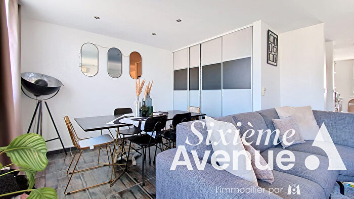 Appartement 3 pièces à Saint-Priest, Revaison, à vendre