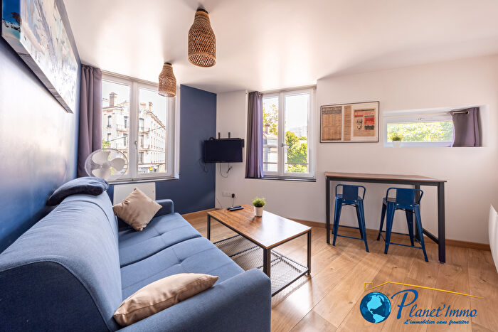 Appartement à louer - Saint-Étienne, Centre-ville, Peuple, Chavanelle - 1 pièce - 1 chambre