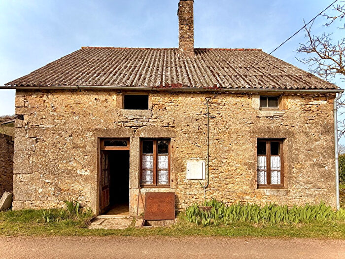 Maison à vendre - Vic-sous-Thil - 3 pièces - 1 chambre