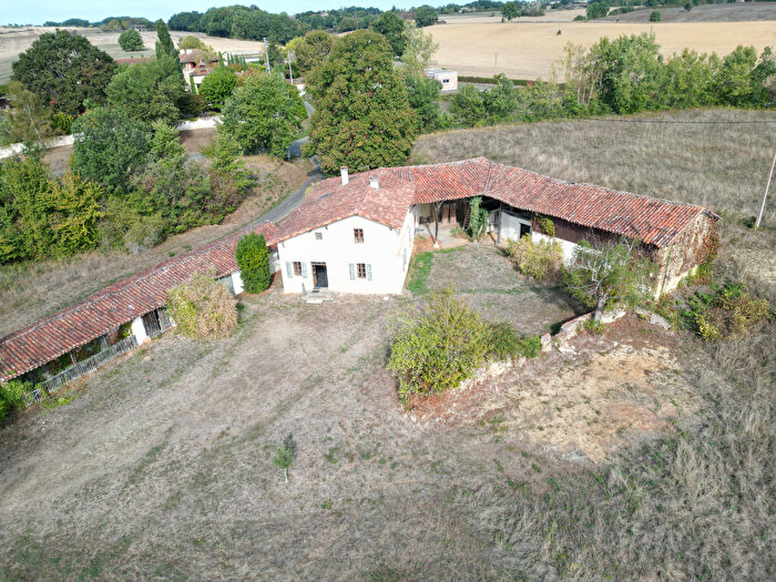 Bézues-Bajon : Maison 6 pièces à vendre