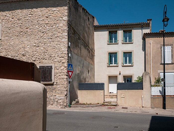 Velleron : Maison 8 pièces à vendre