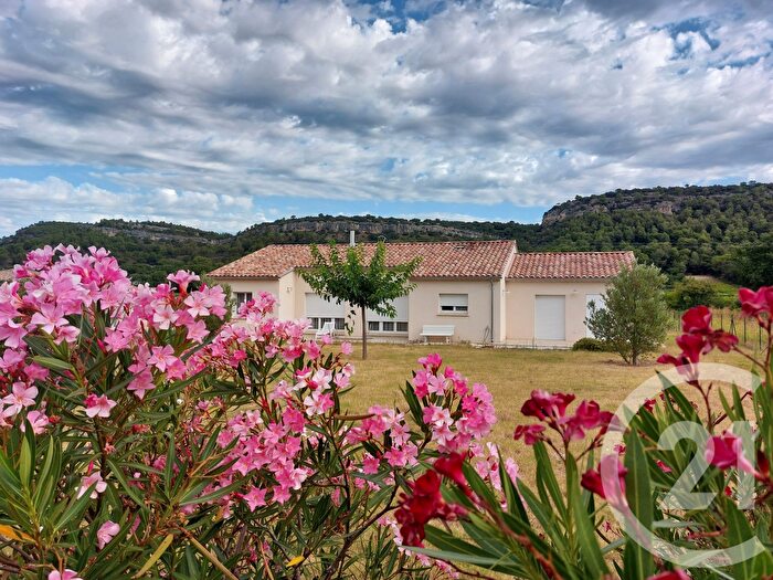 Maison à vendre - Chusclan - 6 pièces - 4 chambres