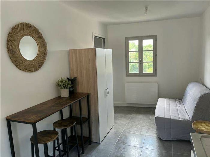 Saint Ausone-Saint Martin-Saint Gelais, Angoulême : Appartement 1 pièce à louer