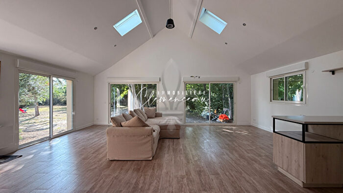 Maison à vendre - Vaux-sur-Seine - 4 pièces - 2 chambres