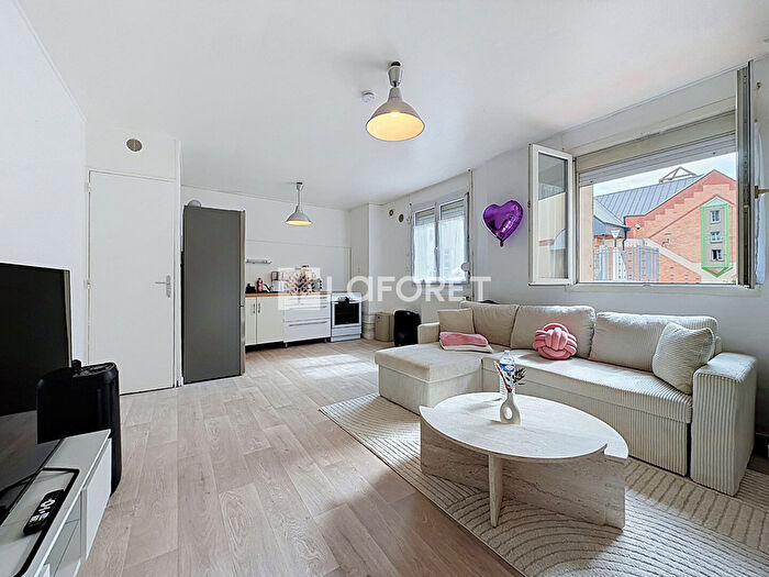 Elbeuf, Centre-ville : Maison 3 pièces à vendre