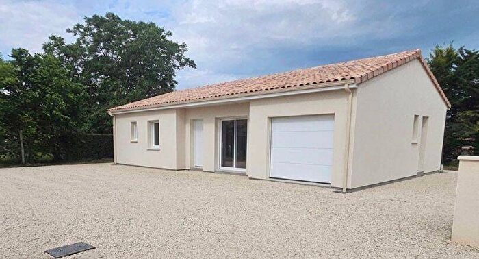 Avanton - Maison 4 pièces à louer