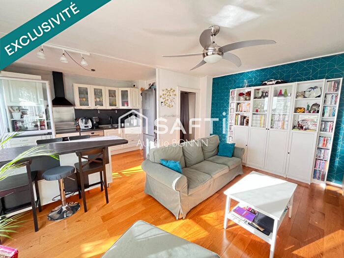 Appartement à vendre - Talence, Centre-ville, Université, Lycée - 5 pièces - 4 chambres