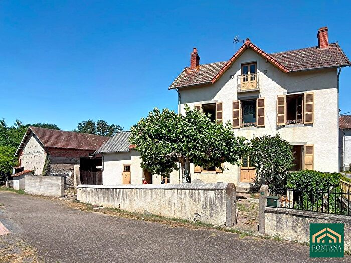 Maison 7 pièces à vendre - Saint-Sylvestre-Pragoulin