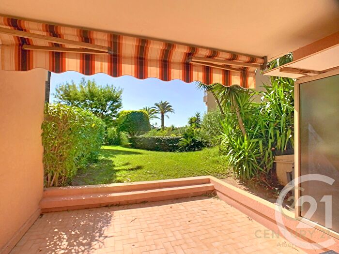 Appartement 3 pièces à louer à Vallauris, Pertuades