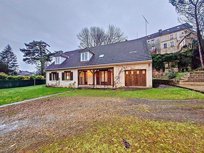 Chars : Maison 7 pièces à vendre