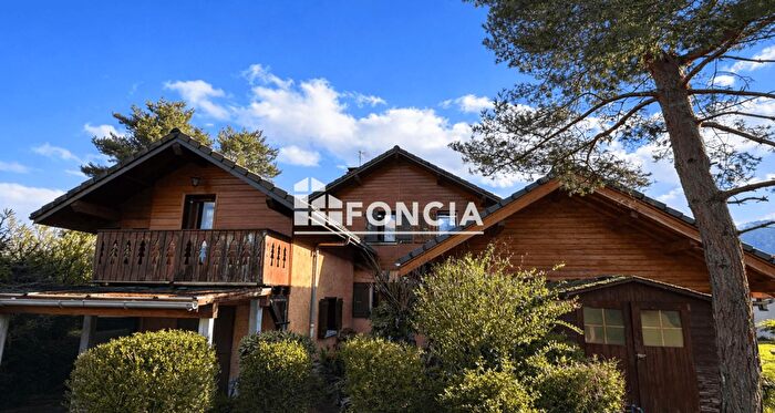 Maison à vendre - Saint-Jorioz - 9 pièces - 5 chambres