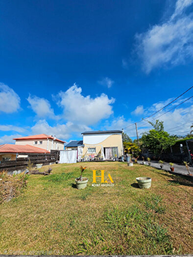 Maison à vendre - Le Tampon, Onzième, Douzième - 5 pièces - 4 chambres