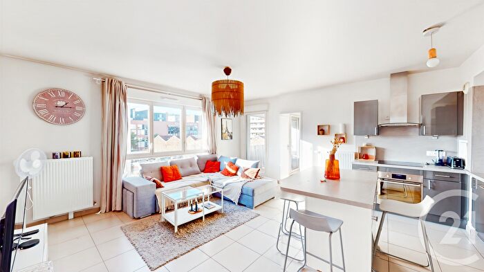 Appartement à vendre - Aubervilliers, Landy-Plaine, Marcreus, Pressensé - 4 pièces - 3 chambres