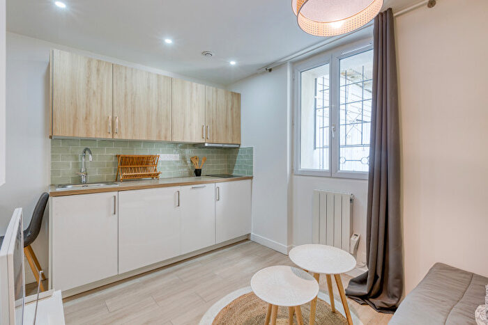 Appartement 1 pièce à louer à Paris 17ème, La Fourche, Guy Moquet