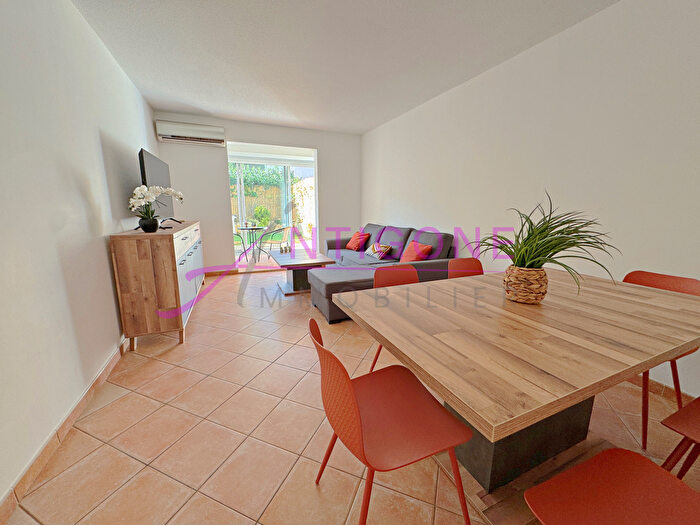 Appartement à vendre - Sanary-sur-Mer - 3 pièces - 2 chambres