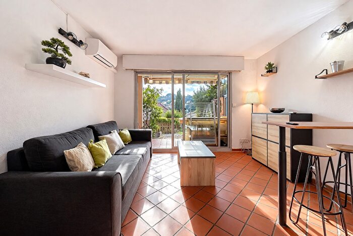 Appartement à vendre - Auribeau-sur-Siagne - 2 pièces - 1 chambre