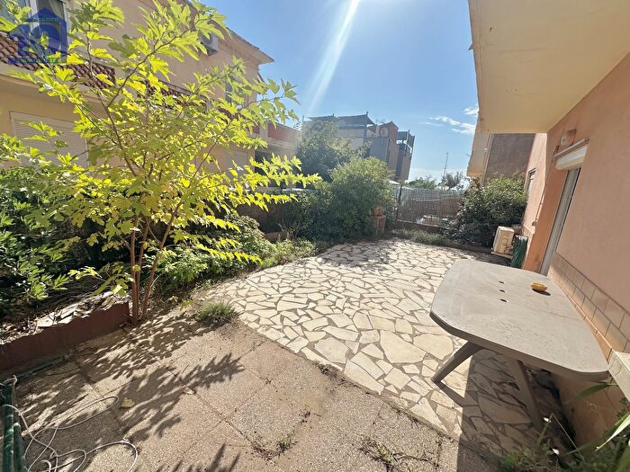 Appartement à vendre - Valras-Plage, Centre-ville, Port, Pêcheurs - 3 pièces - 2 chambres