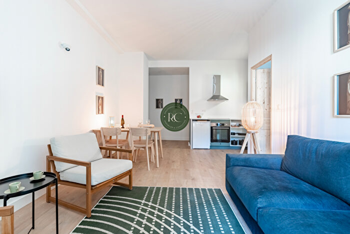 Appartement à vendre - Dijon, Centre-ville - 4 pièces - 3 chambres