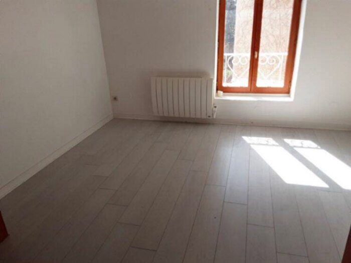 Est, Saint-Cyr-au-Mont-d'Or - Appartement 2 pièces à louer
