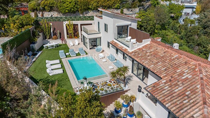 Maison 8 pièces à Cannes, Croix des Gardes, à vendre