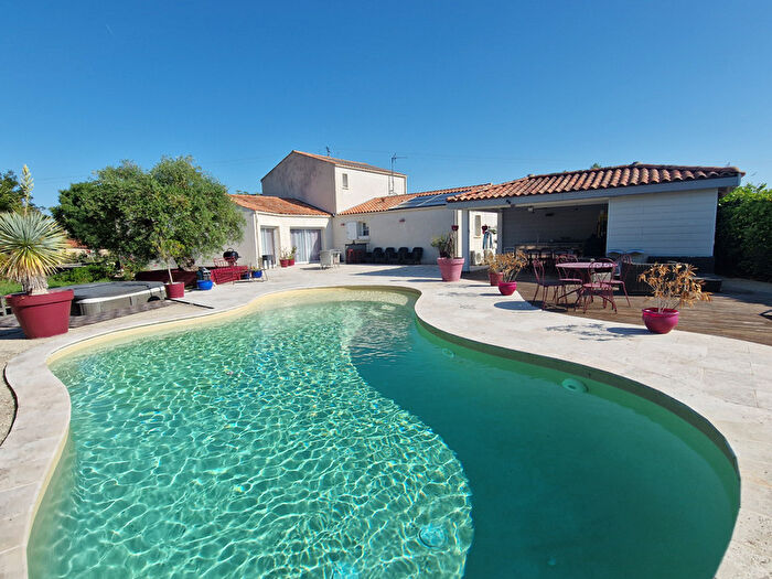 Maison 6 pièces à vendre à Chantemerle-sur-la-Soie
