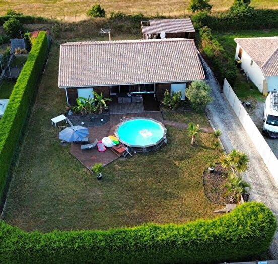 Maison 5 pièces à Carcans, à vendre