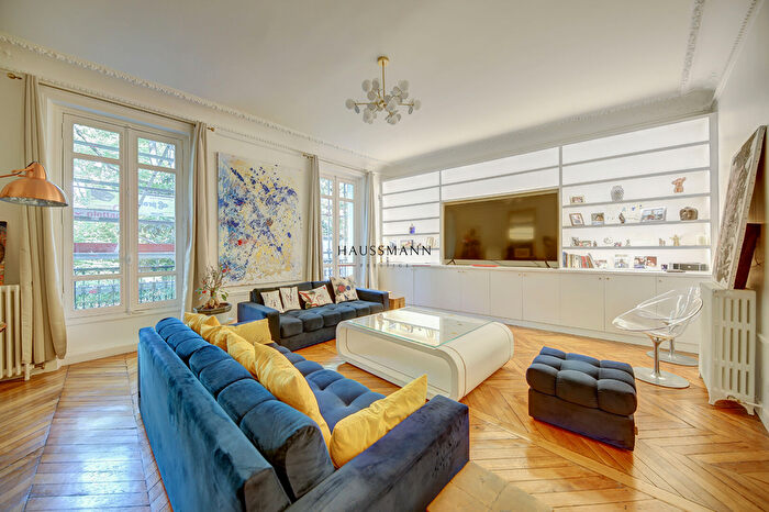 Appartement 4 pièces à Paris 8ème, Saint-Philippe du Roule, à vendre
