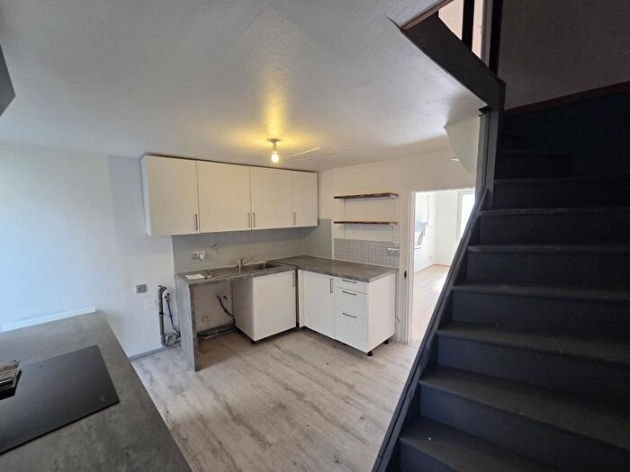 Maison à vendre - Châteauneuf-sur-Charente - 4 pièces - 2 chambres