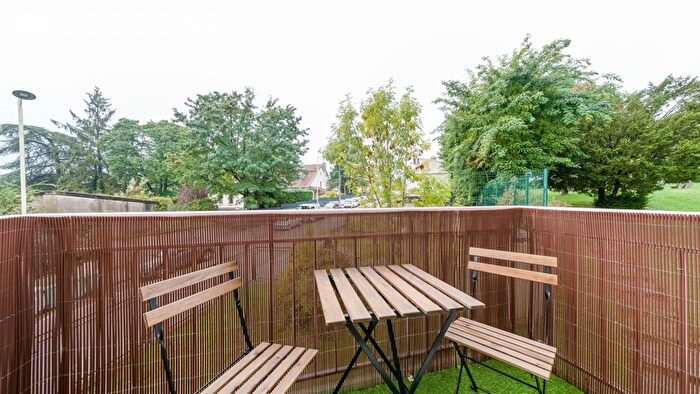 Appartement à louer - Nancy, Beauregard, Boufflers, Buthegnémont - 2 pièces - 1 chambre