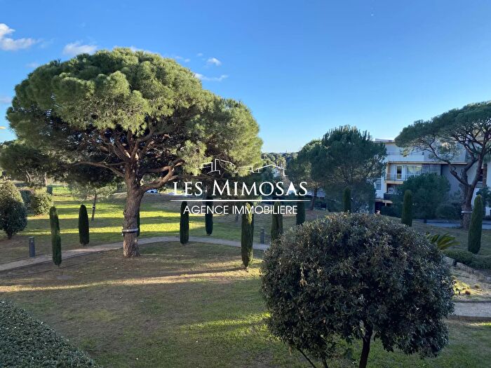 Appartement à vendre - Fréjus, Caïs - 3 pièces - 2 chambres