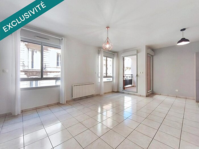 Appartement 2 pièces à Saint-Étienne, Jacquard, Préfecture, à vendre