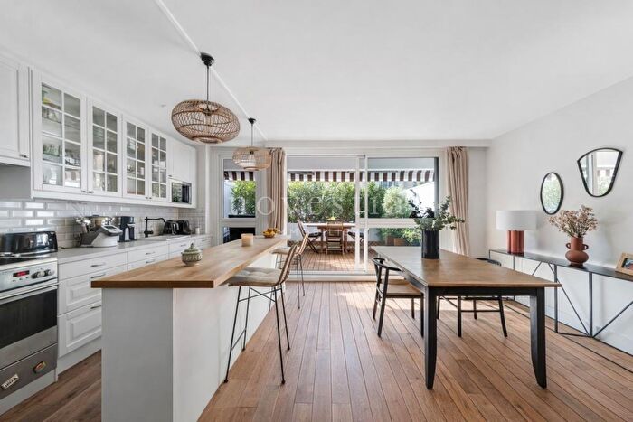 Appartement à vendre - Paris e , Dauphine - 2 pièces - 1 chambre