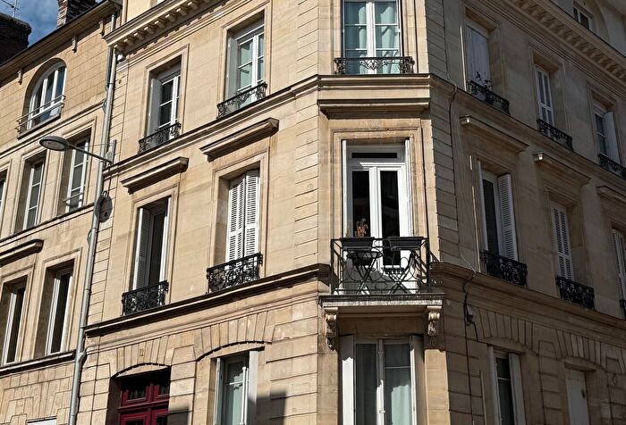 Appartement à vendre - Rouen, Vieux Marché, Cathédrale - 2 pièces - 1 chambre