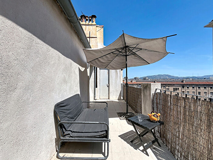 Appartement 1 pièce à vendre à Marseille 2ème, Hôtel de ville
