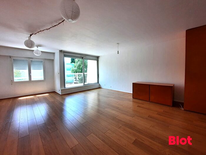 Appartement 4 pièces à vendre à Quartiers Centre, Saint-Anne