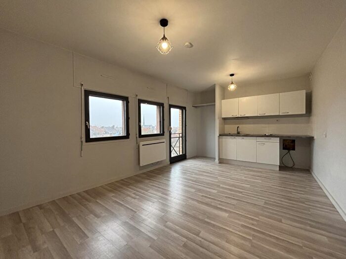 Appartement à louer - Saint-Omer, Centre historique - 1 pièce