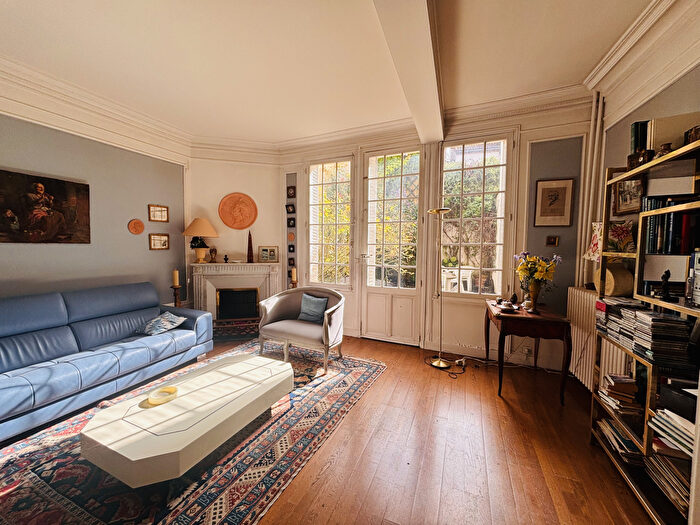 Maison à vendre - Sens, LAmande - 8 pièces - 4 chambres