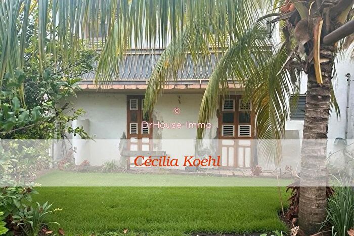 Maison à vendre - Le Vauclin - 7 pièces - 4 chambres