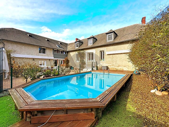 Maison à vendre - Tournay - 9 pièces - 6 chambres