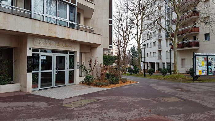 Appartement à louer - Joinville-le-Pont, Paris - 2 pièces - 1 chambre