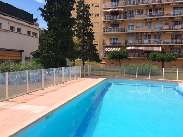 Appartement à vendre - Le Cannet, Moulières, Notre-Dame des Anges - 2 pièces - 1 chambre