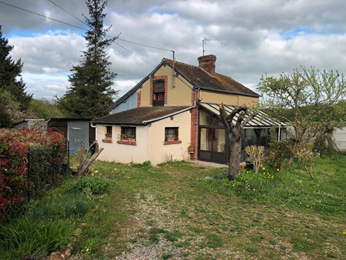 Maison à vendre - Montigny-sur-Avre - 4 pièces - 3 chambres