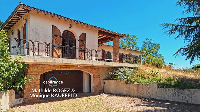 Maison 7 pièces à Courpière, à vendre