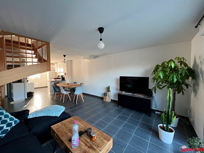 Kn ringue, Knoeringue : Maison 5 pièces à louer