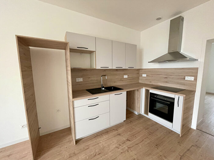 Appartement à louer - Clermont-Ferrand, Saint-Jacques - 3 pièces - 2 chambres