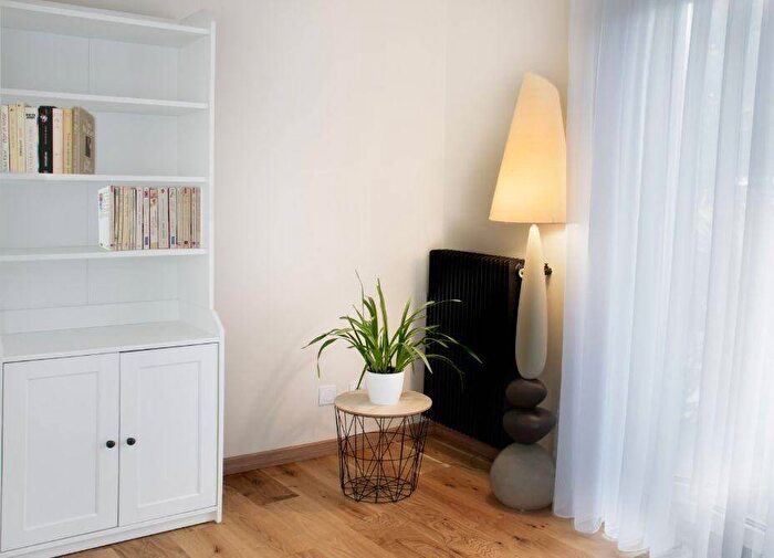 Appartement à louer - Le Plessis-Robinson - 2 pièces - 1 chambre