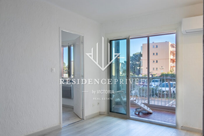 Appartement à vendre - Hyères, Giens - 2 pièces - 1 chambre