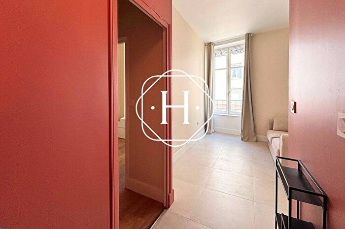 Appartement à louer - Lyon ème arrondissement - 2 pièces - 1 chambre