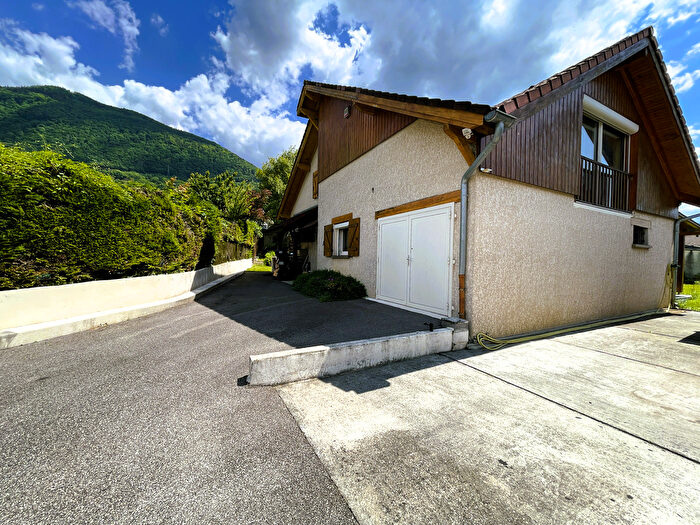 Maison à vendre - Goncelin - 7 pièces - 6 chambres